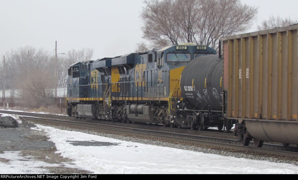 CSXT 862